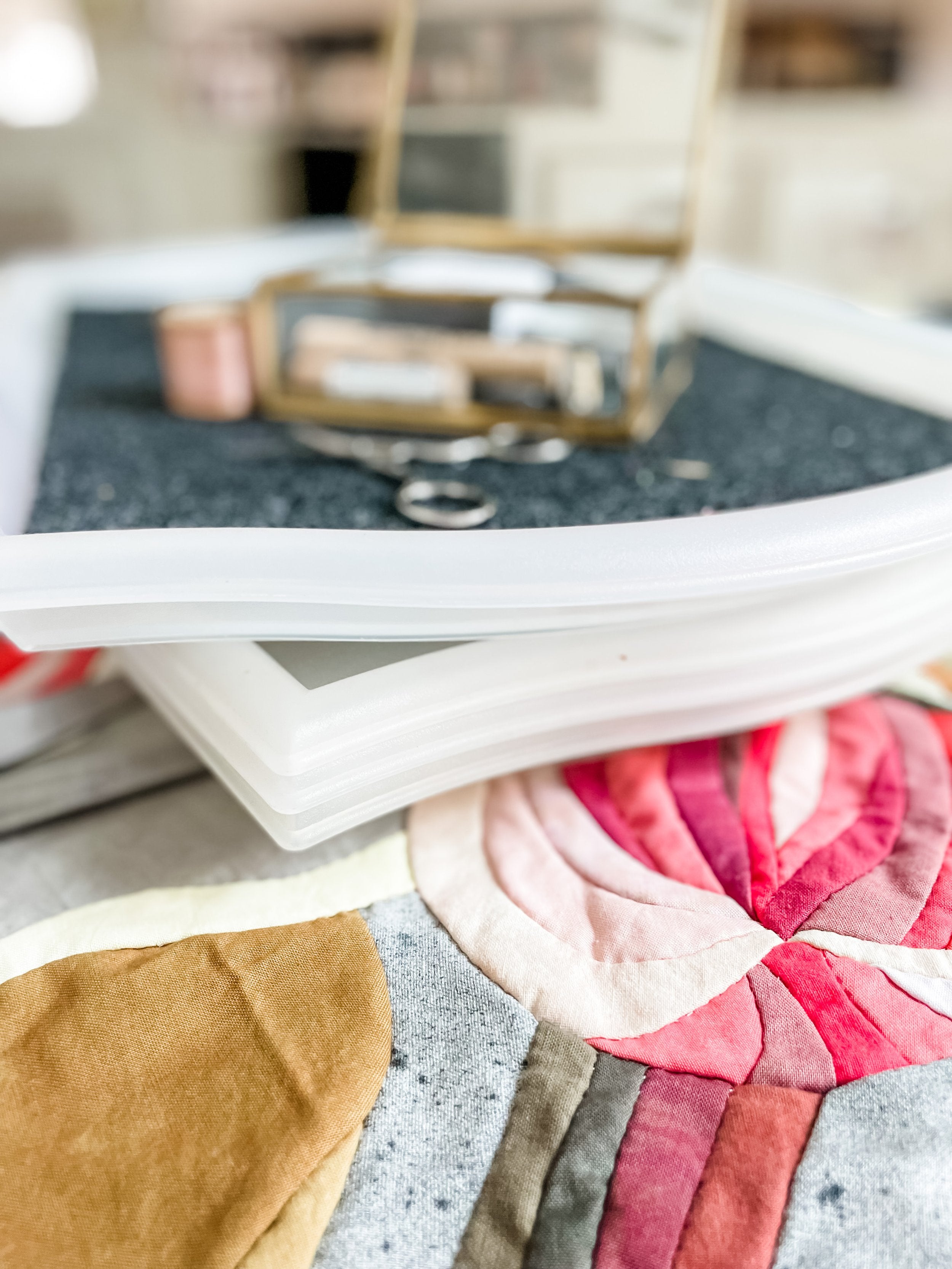 How to Manage a Large Hand-stitched Piecework Project – Ruth de Vos: Art